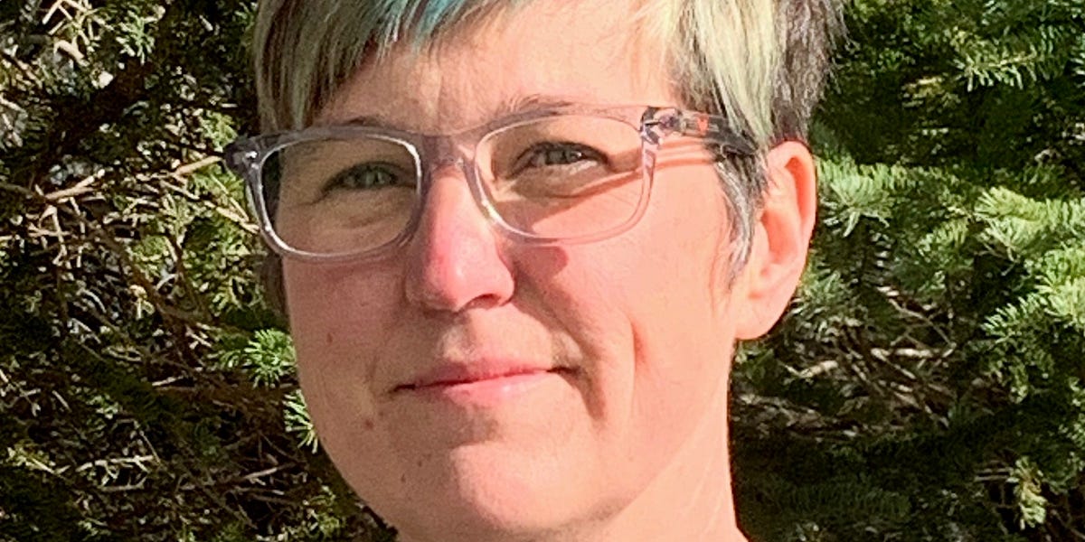 Val Peacock - by Carrie Jones - Bar Harbor Story