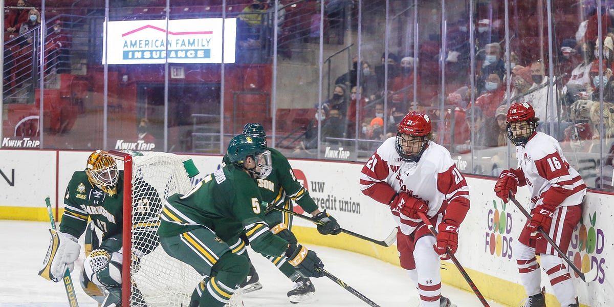 UConn lands Clarkson goalie Ethan Haider