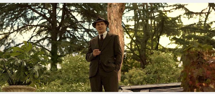 Marlowe (Neil Jordan, 2022) - by Oene Kummer