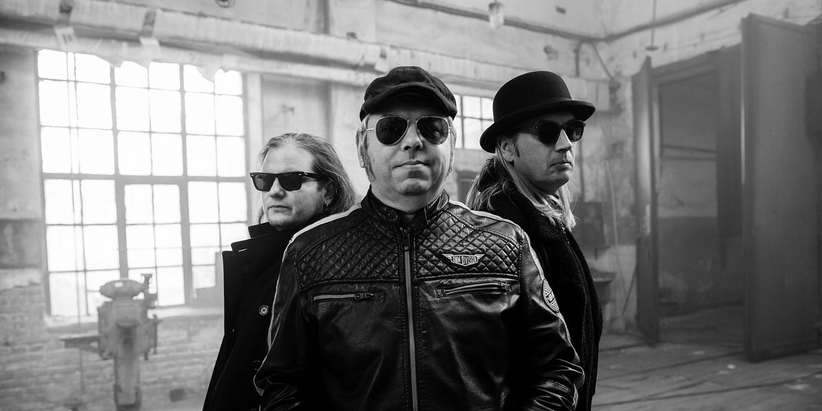 Interview with AXiS - by Jarod Smith - Volatile Weekly