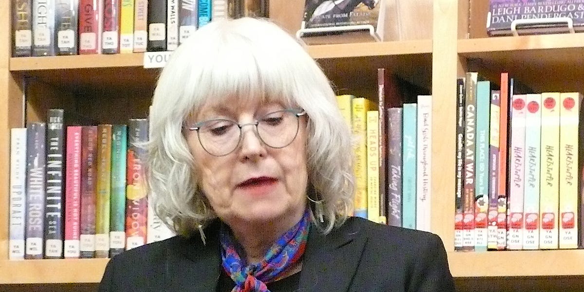 News, process, promo and obsession - by Zoë Landale