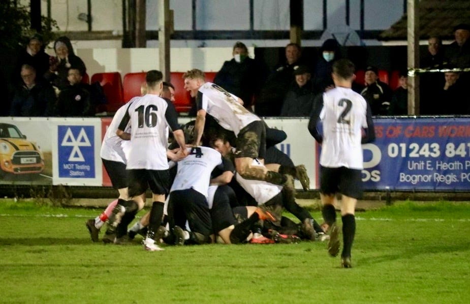 The Lions Defeat YM - by GWS Football Writer § Gargini