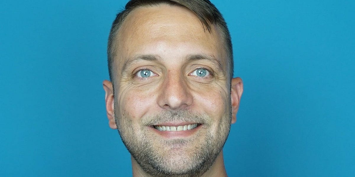 SRE Story with Alex Hidalgo - by Prathamesh Sonpatki