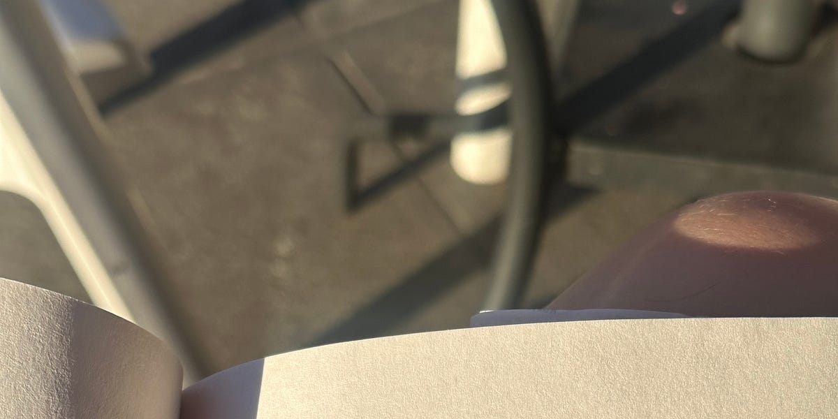 Weekly R.E.P.O.R.T - kayley sakamoto