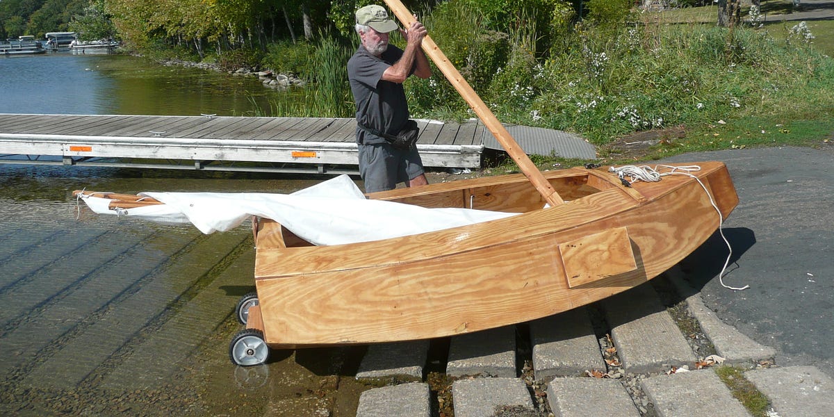 A Ramp Cart for a Small Sailboat - Small Craft Advisor