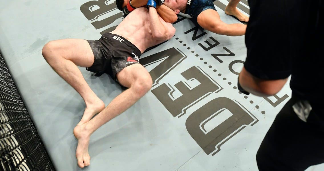 The 4 Horsemen of Headlocks - by Ali Bin Shahid