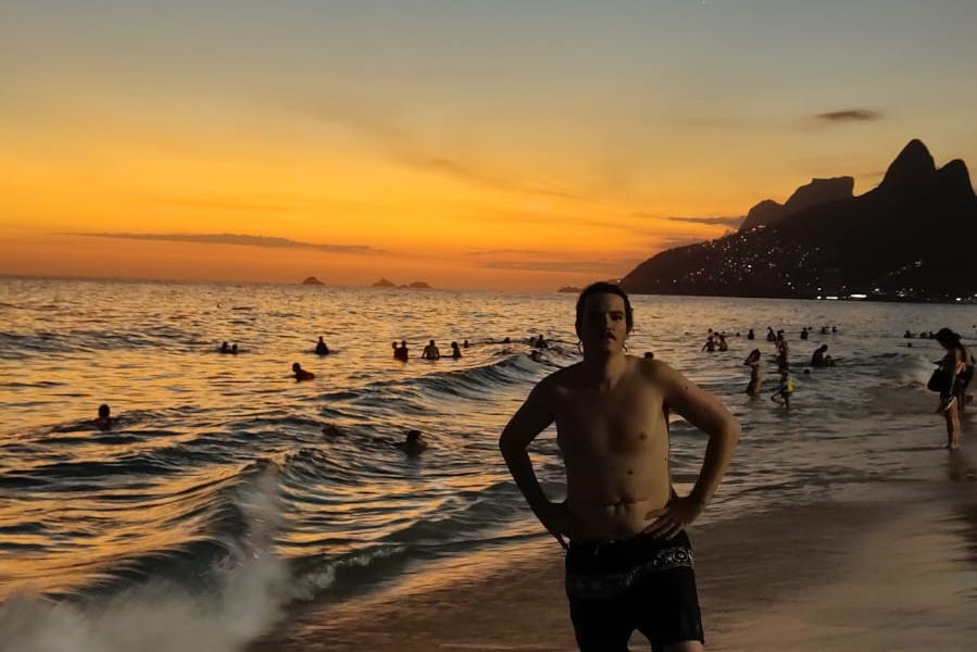 Terraleste #82 | Aqui dentro - by mateus baldi - Terraleste