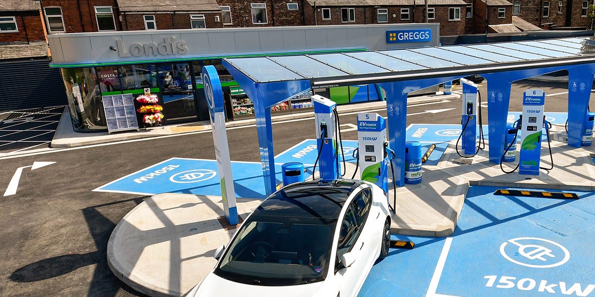 AC vs DC Electric Vehicle Charging: Key Differences Explained