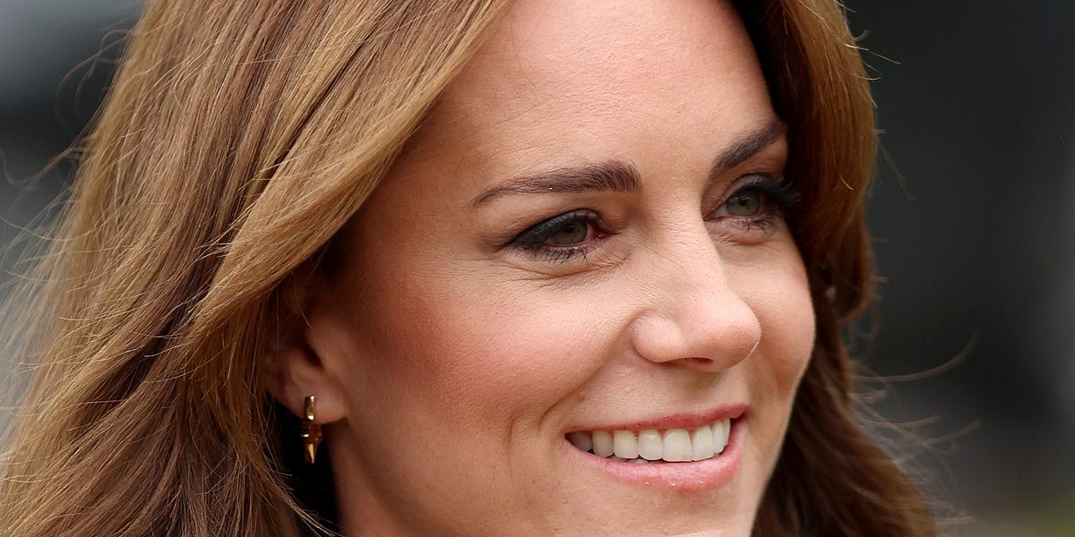 Fashion Friday: the powerful Kate Effect strikes again