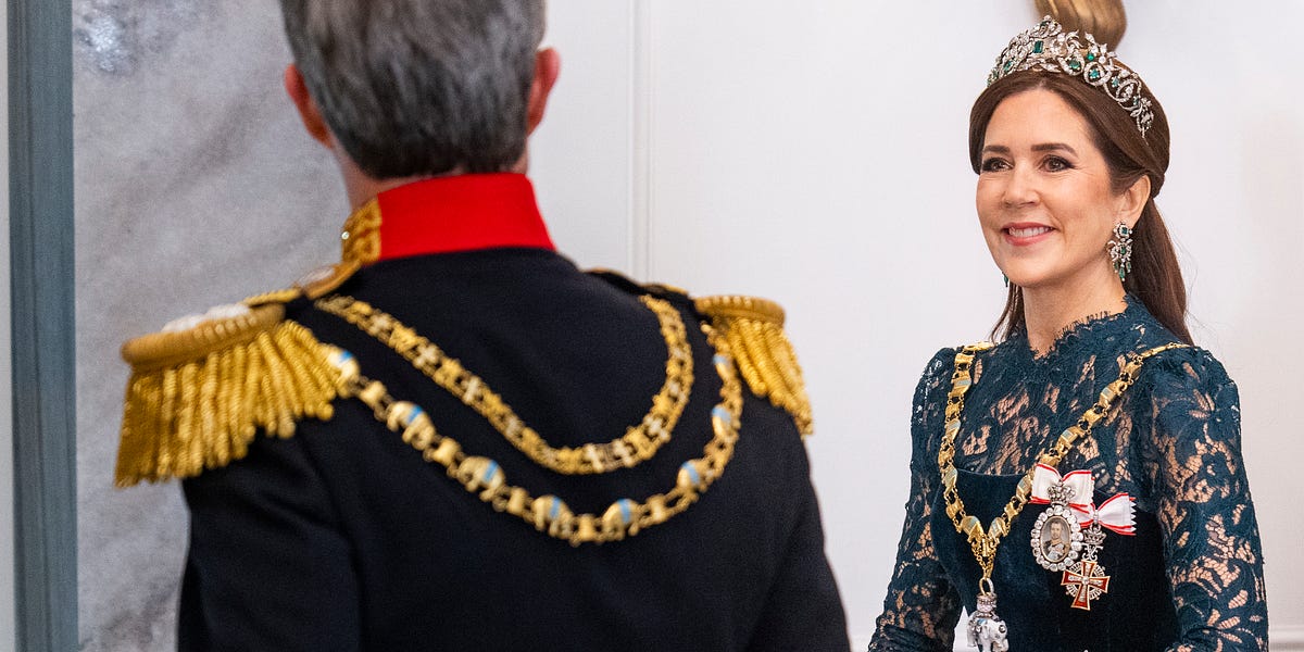 The Royal Dispatch - The HELLO! Royal Club