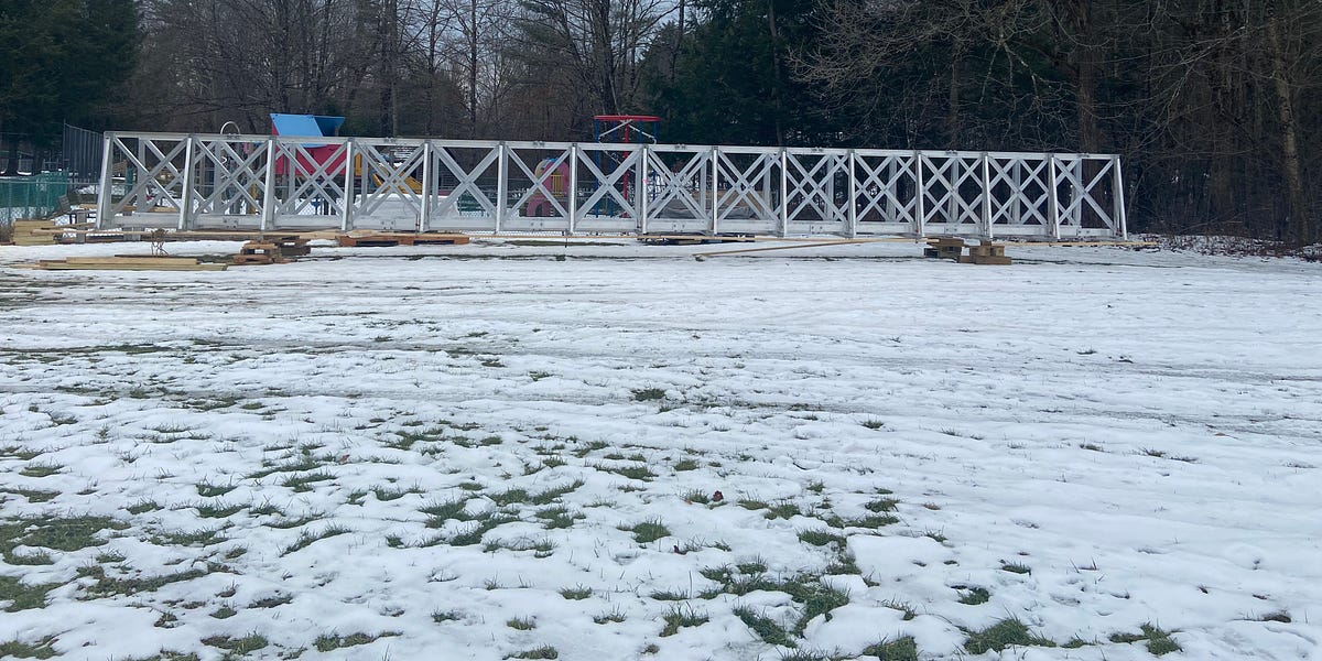 A Photo essay showing how the new Huntley Bridge was placed/installed ...