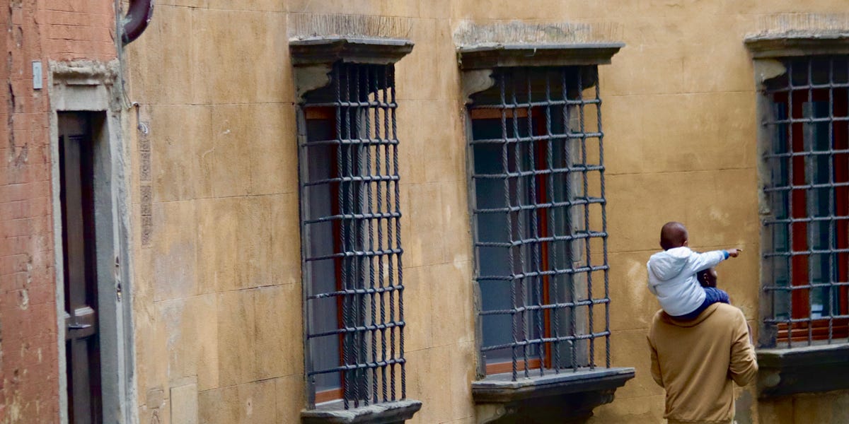 Onward - by Joe Hovde - dimanche