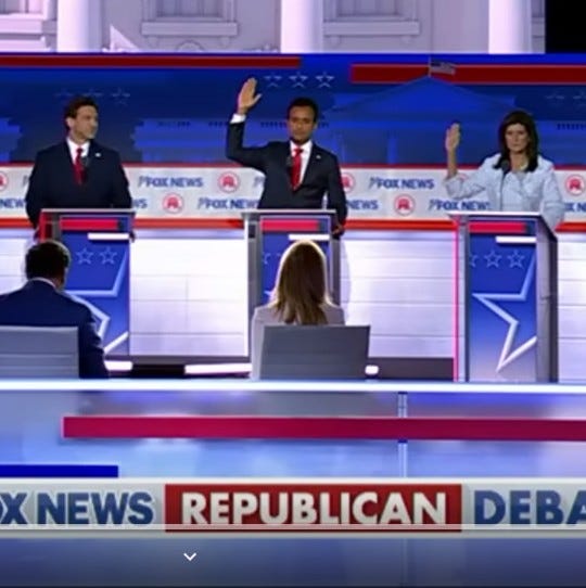 The Ron DeSantis "raised hand" gaffe - by Scott Tibbs