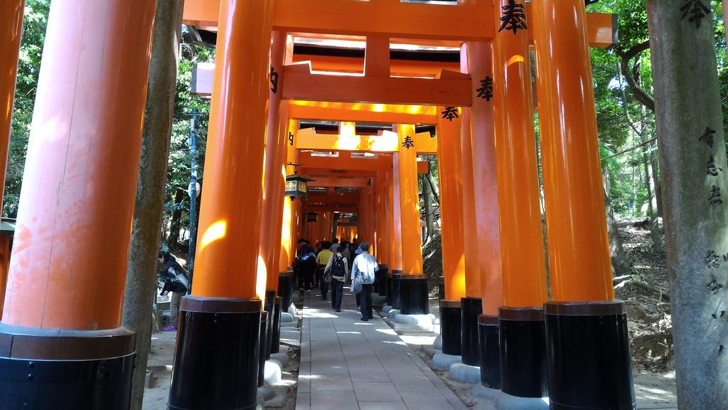 Kyoto’s Fushimi-Inari Pilgrimage Hike - by Inside Kyoto