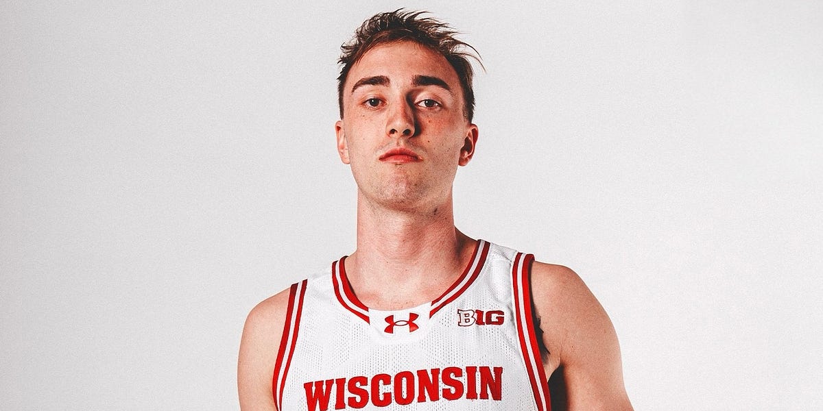 Wisconsin men's basketball lands Virginia transfer guard Andrew Rohde