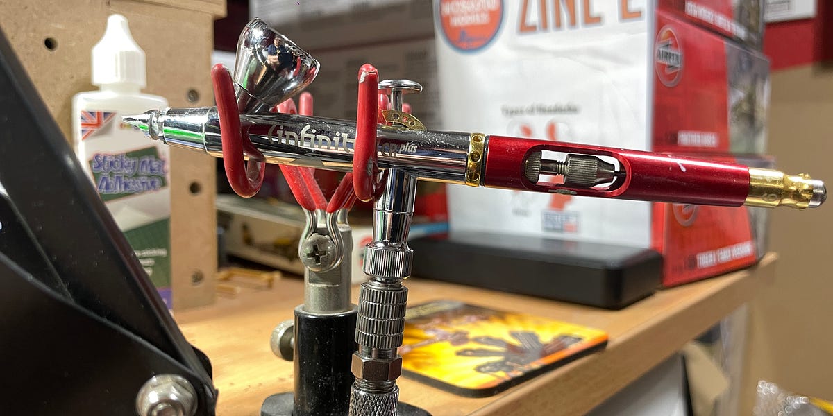 Vonnegut and My Airbrush - Mos6510 Models Substack