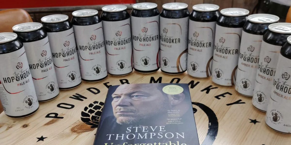 Jet 2 and Marks & Spencer - by 🐝 Elric Langton