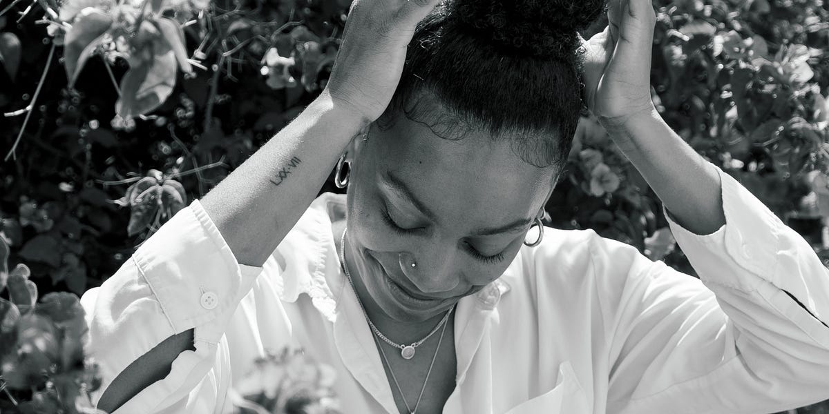 Don't Forget to Live - by Josefina H - cuídate