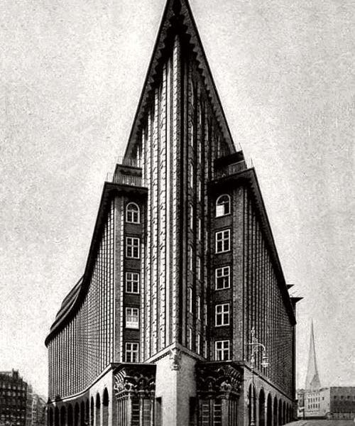 Horror and Architecture - Alexander Adams
