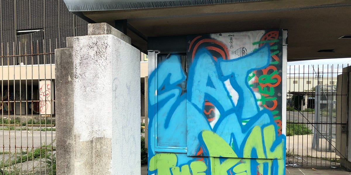 Arts and Crafts - by Hamilton Nolan - How Things Work