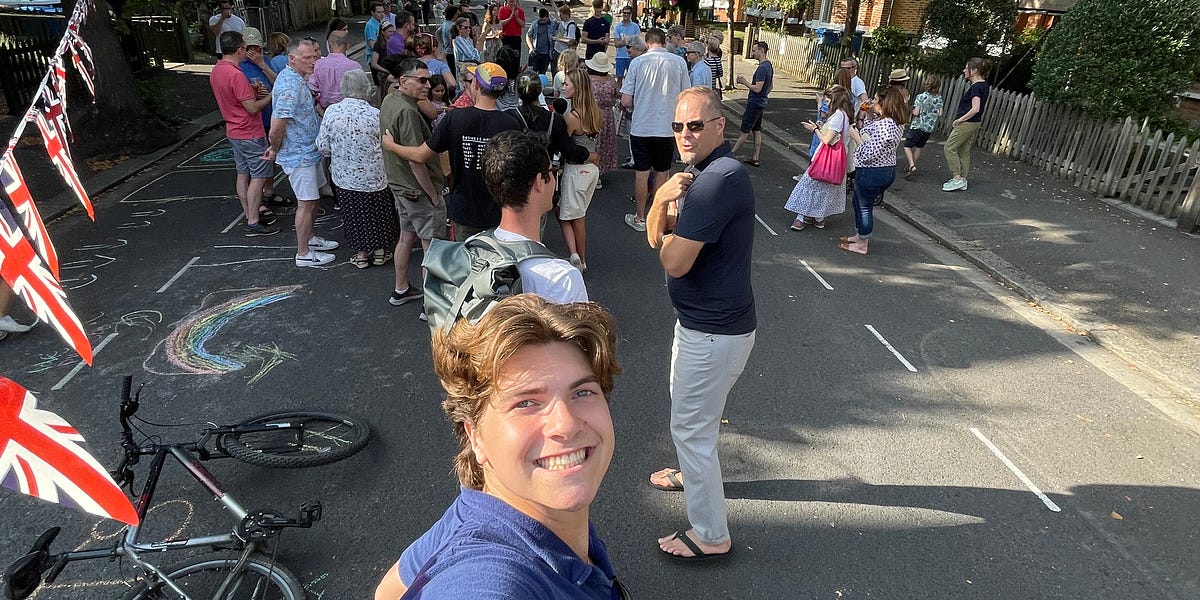 Landing in London - by Luke Stiles - The Periodic Times