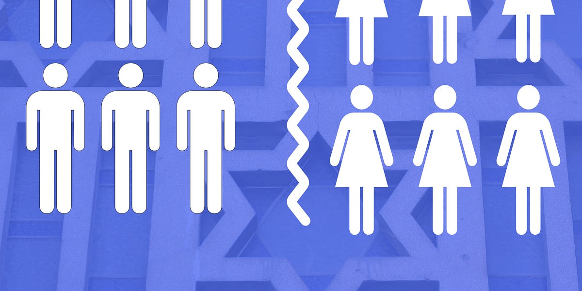 The Shul Battle Over Mixed Seating and the Mechitza