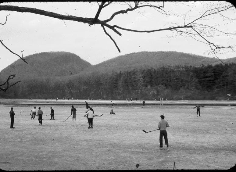 Winter Wonders: Ice Skating & Ice Hockey in Hamden