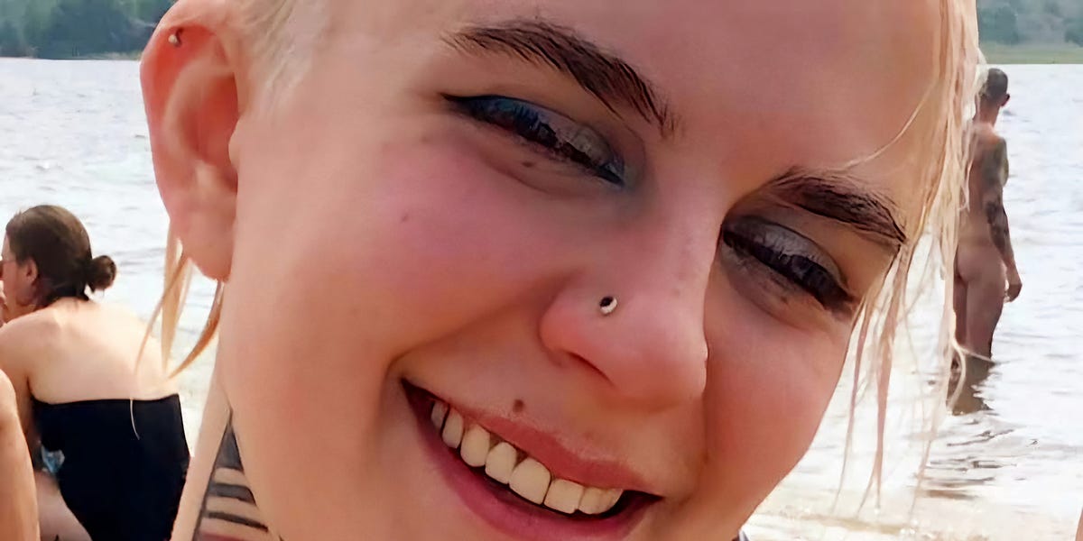 Jessica Brösche - Closer to the Edge