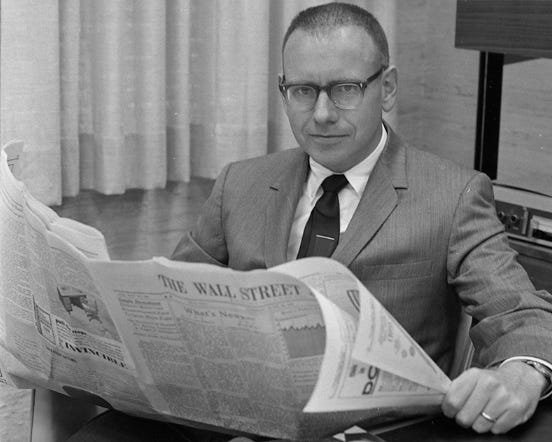 Buffett's Blueprint: A Treasure Map for Aspiring Investors