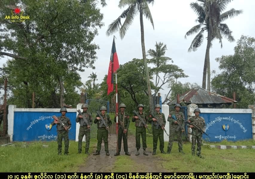 မောင်တောတွင် ဆန်တစ်အိတ်ကို ကျပ်ခြောက်သိန်းအထိ ဈေးတက်၊ ဒေသခံစစ်ရှောင်တွေ