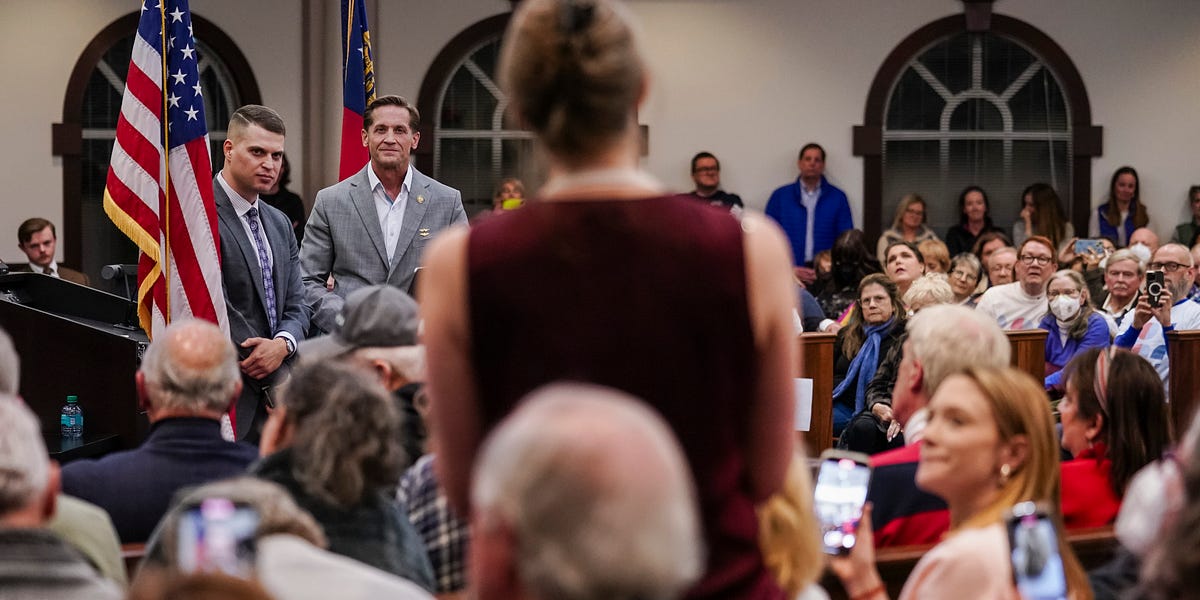 Republicans Are Starting to Panic About DOGE