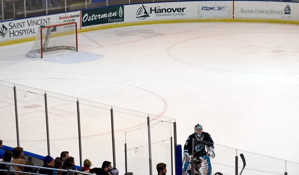 Extra Attacker: When and How Should We Pull Our Goalie?