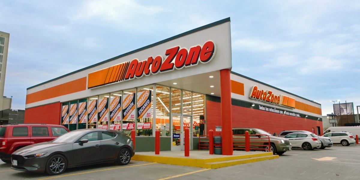 The Secrets Behind AutoZone’s Market Dominance: What Makes It Tick?