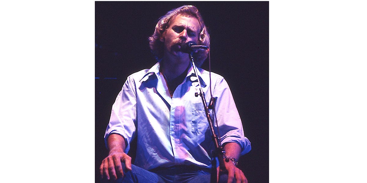 FREEZE FRAME FRIDAY #2: "The Coast of Marseilles"