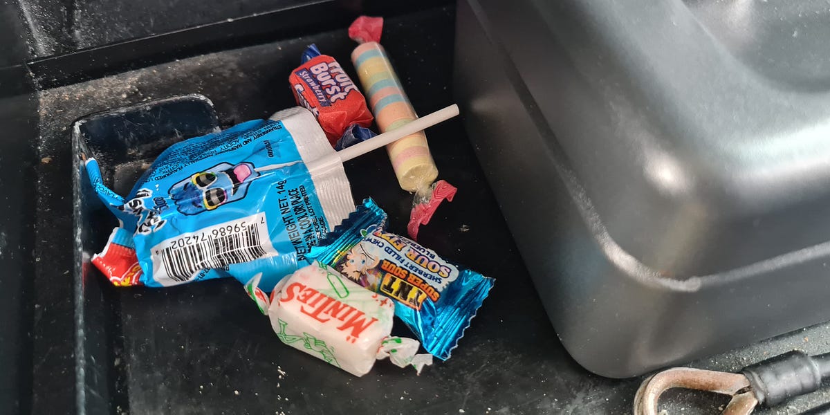 012 It's all about the passengers - by Alan Doak