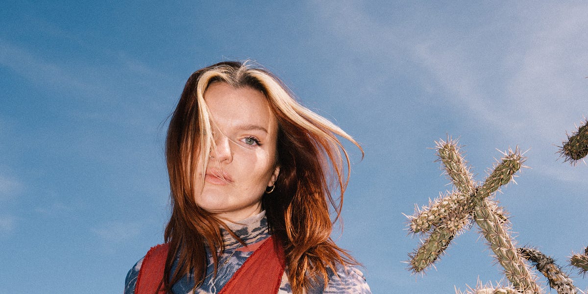 Creative Community: Mary Mathis - by Macey Shofroth