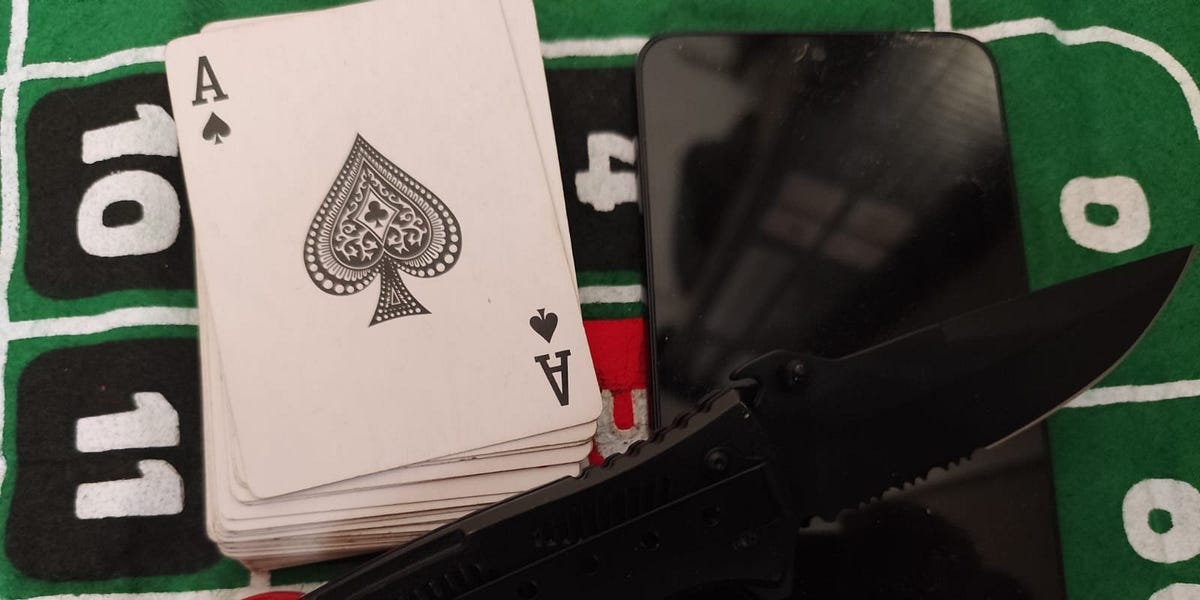 Exclusive: Inside the Cell Phone of a Cartel Plaza Boss