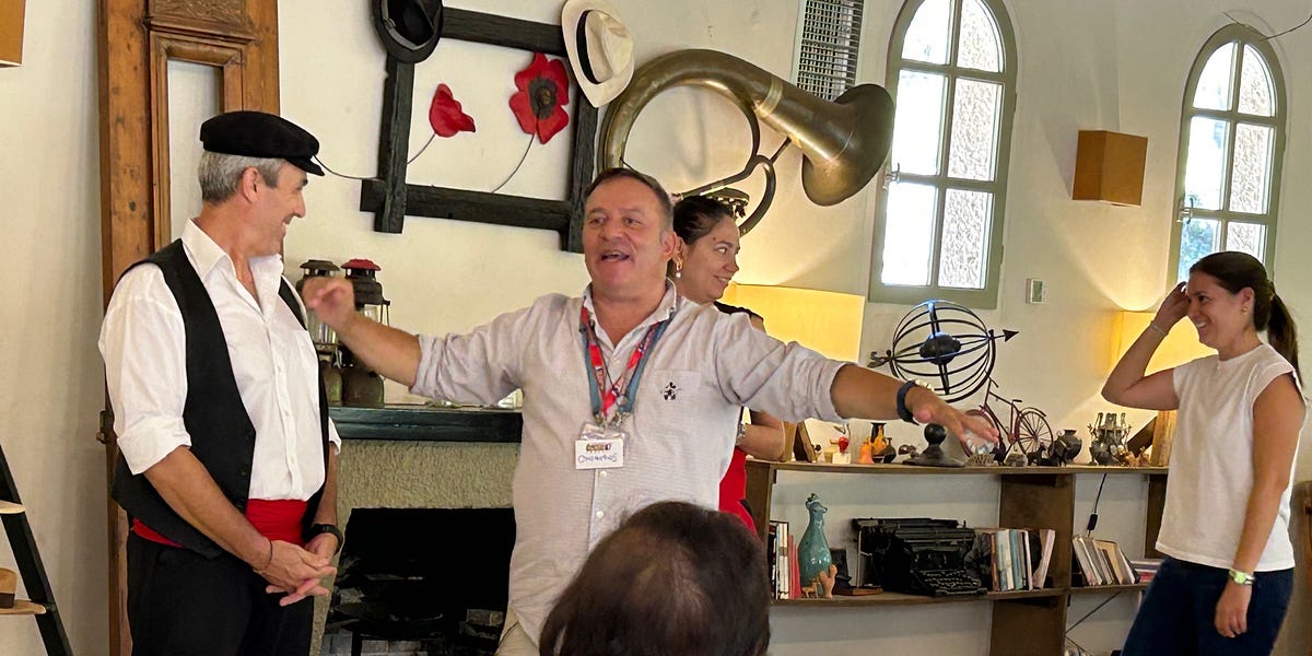 GREEK CULTURE - by Jan Stoneburner - That's Good To Know