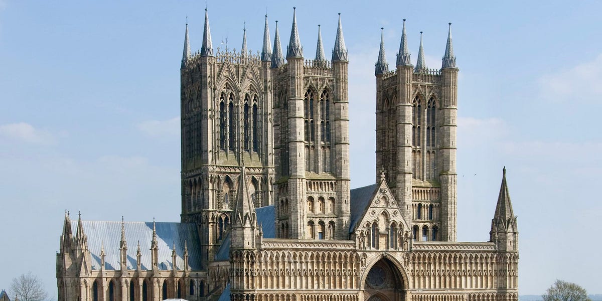 How Were Gothic Cathedrals Built? - The Culturist