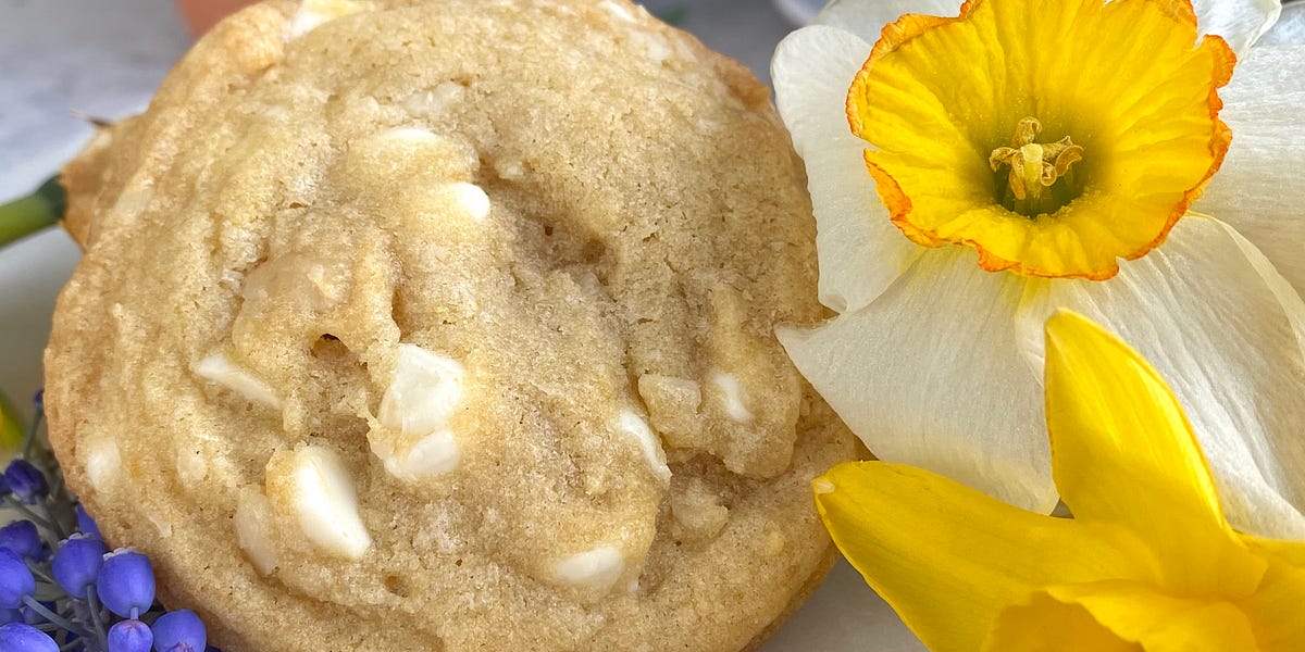 Golden Daffodil Cookies