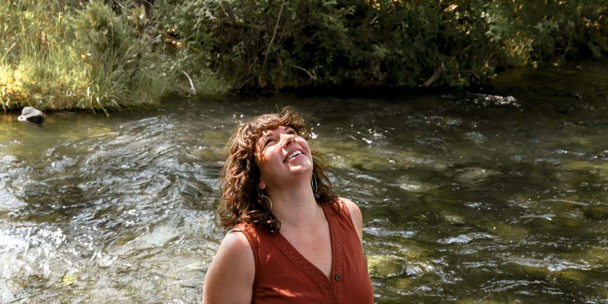 Waving and Rooting with LAUREN MACDONALD, herbalist and doula ...