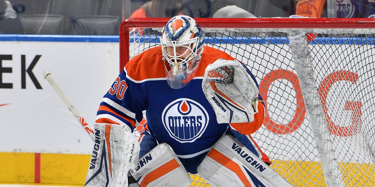 Oilers Make Playoffs, But Arguments on Bench Make Headlines