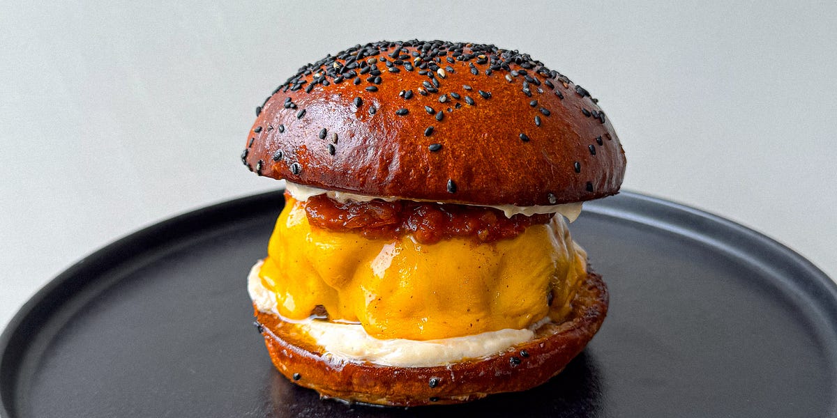 Gourmet Burger - The Recipe - by Sam Way - SamsEats