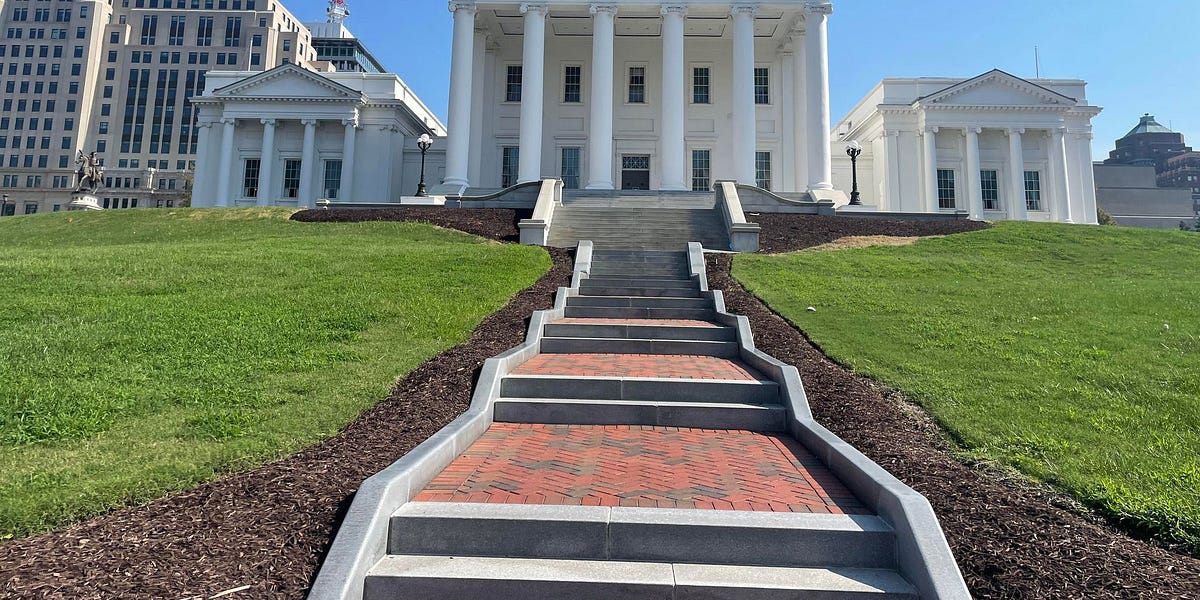 Republicans moderate abortion views on their campaign websites