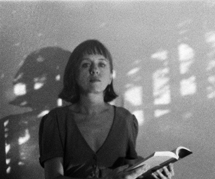 Selcan Peksan Reads “The Second Year (Elixir)” in Turkish