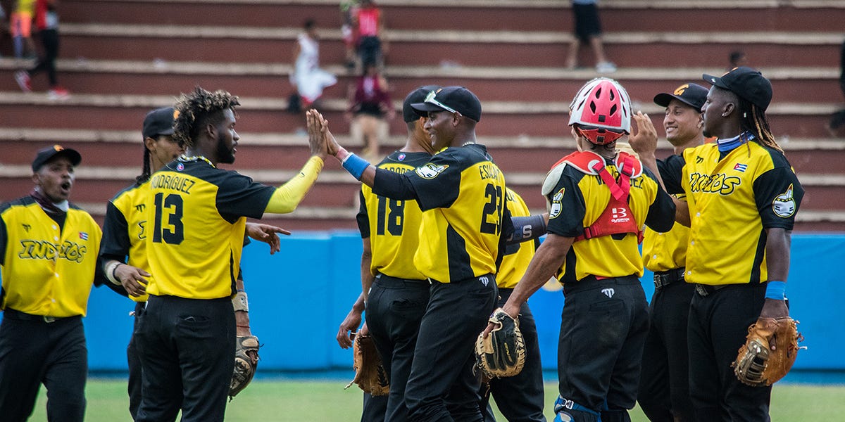 The curse of the Indians - by Yirsandy Rodríguez