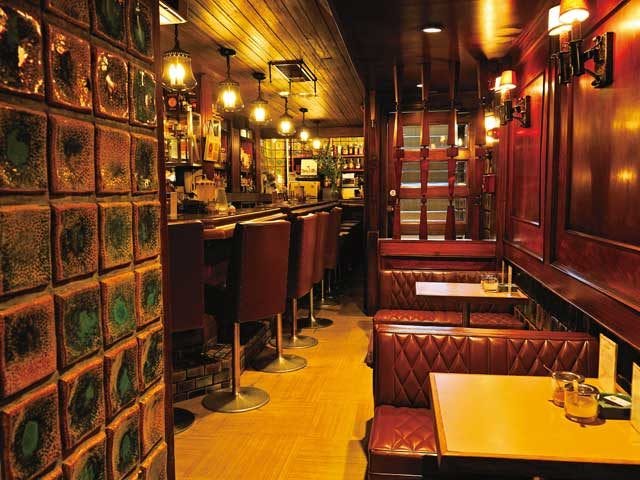 Showa Seduction - by Leanne Ogasawara