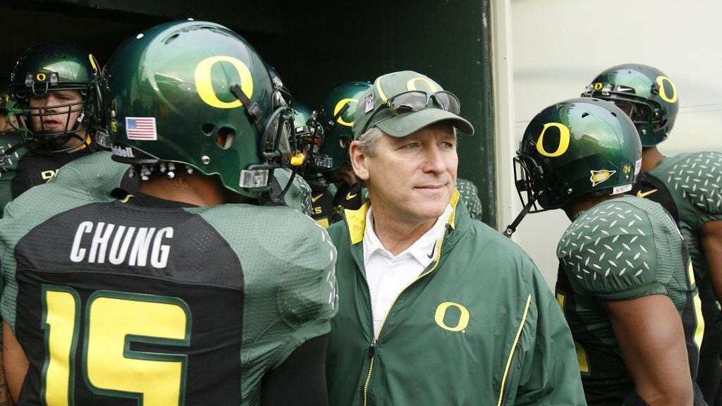 Mike Bellotti on Washington, the end of the Pac-12 and Dan Lanning's ...