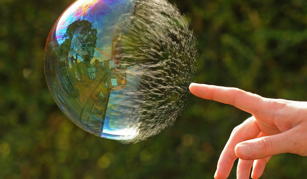 Hartnett: Is The Mag 7 Bubble Ready to Pop Yet? - by VBL