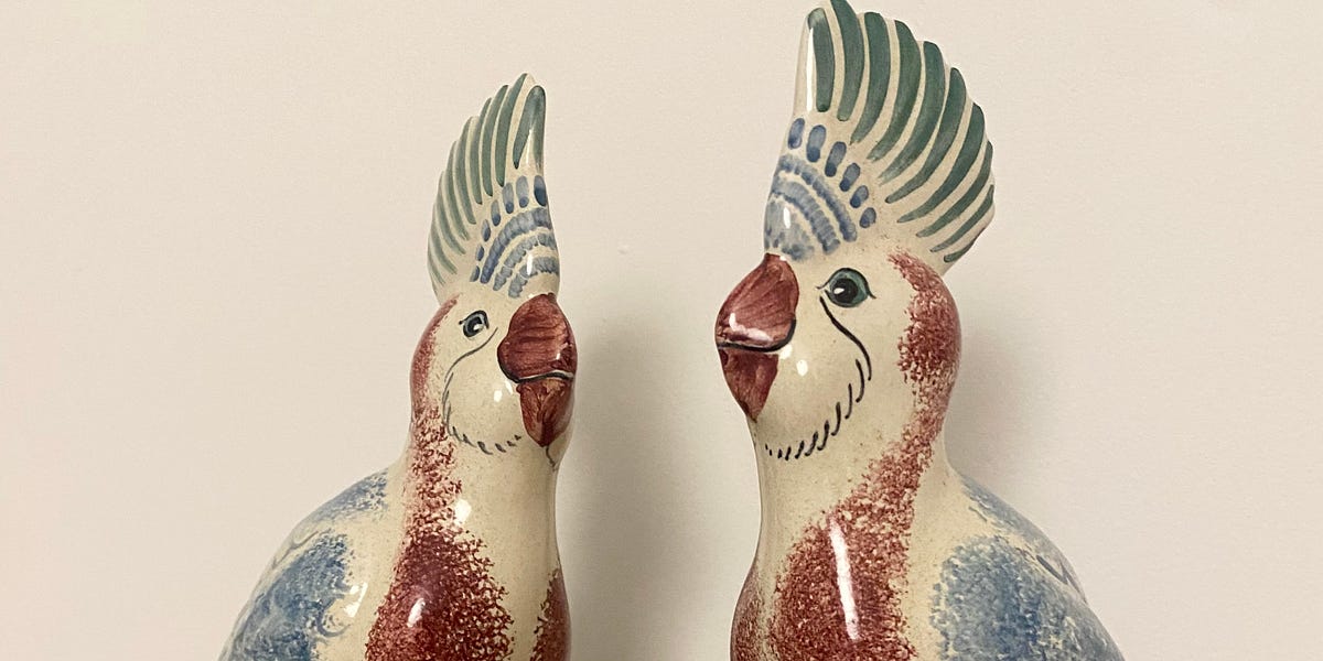 The pleasure of the dead days - by Isolde Walters